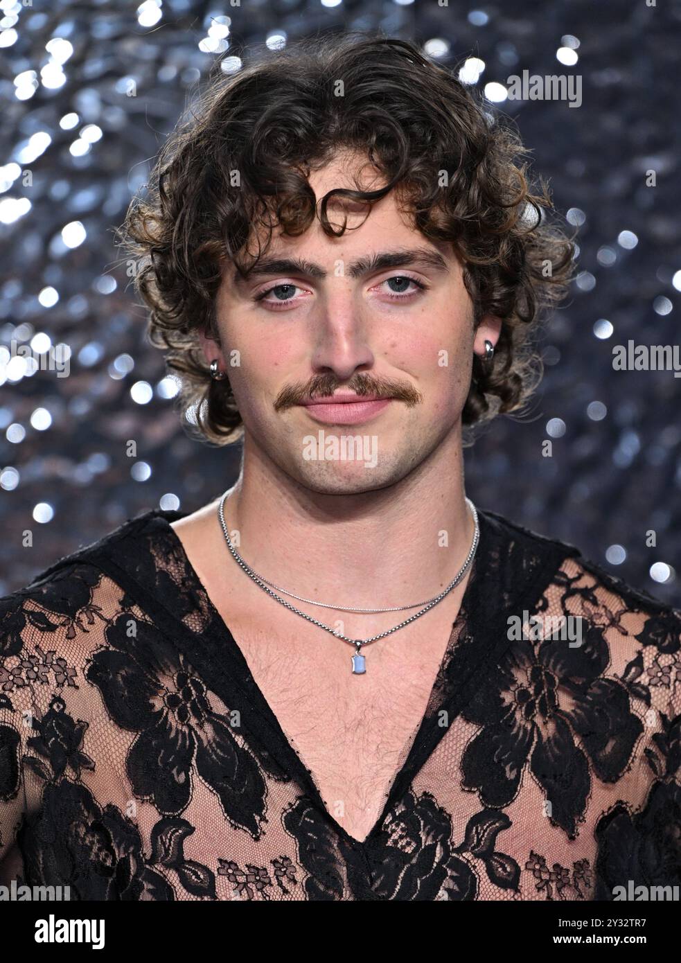 New York, USA. September 11th, 2024. Benson Boone arriving at the MTV ...