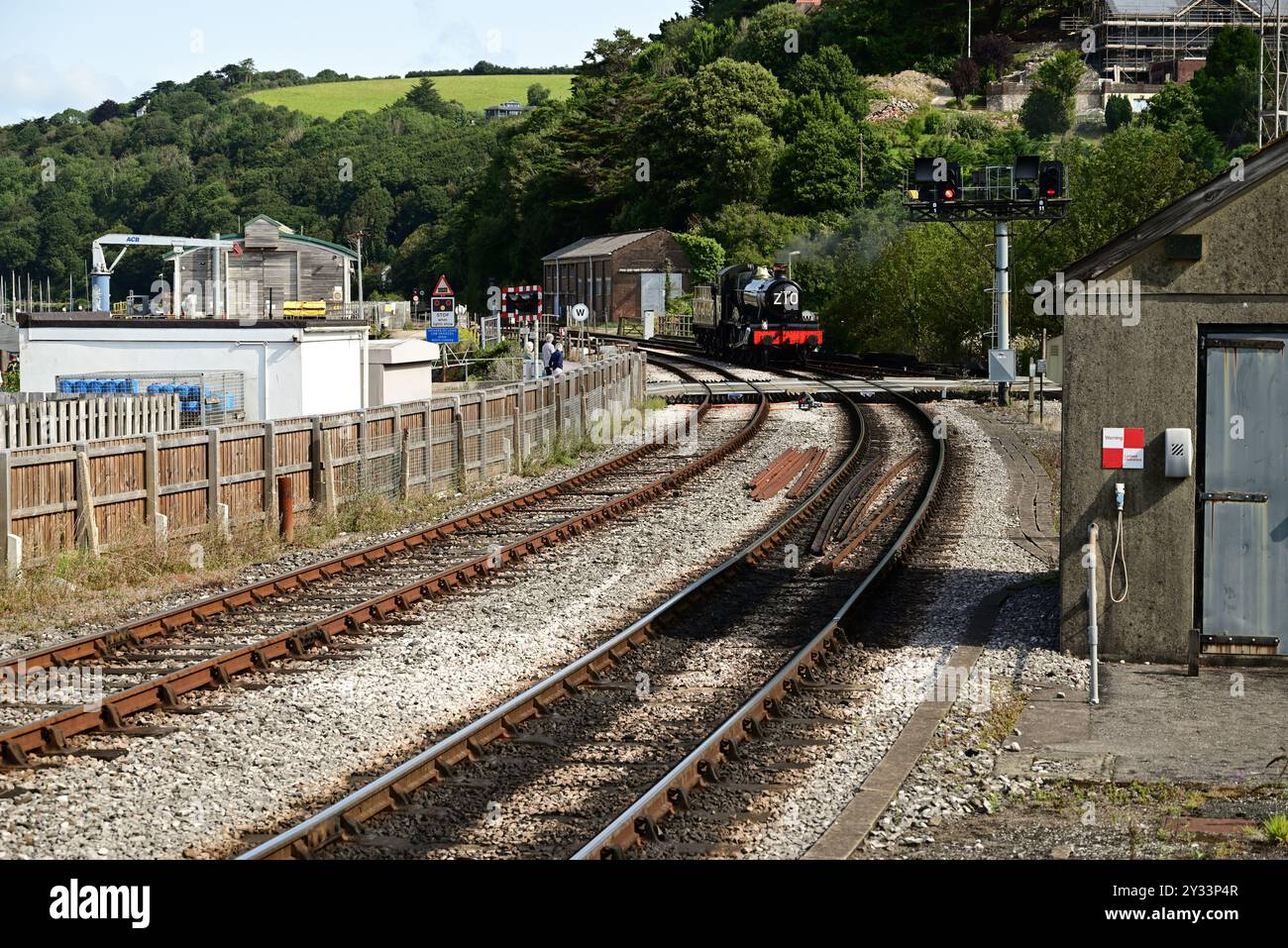 GWR Manor Class locomotive No 7827 Lydham Manor approaching the ...