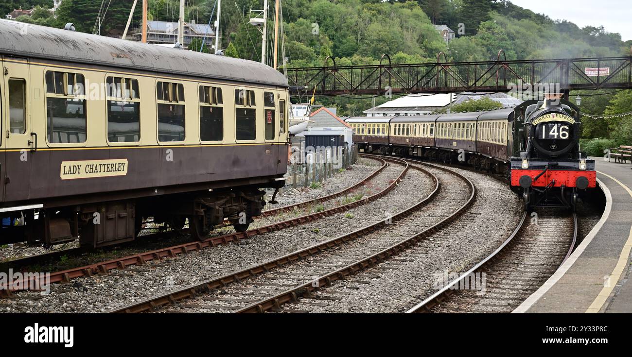 GWR Manor Class locomotive No 7827 Lydham Manor arriving at Kingswear ...