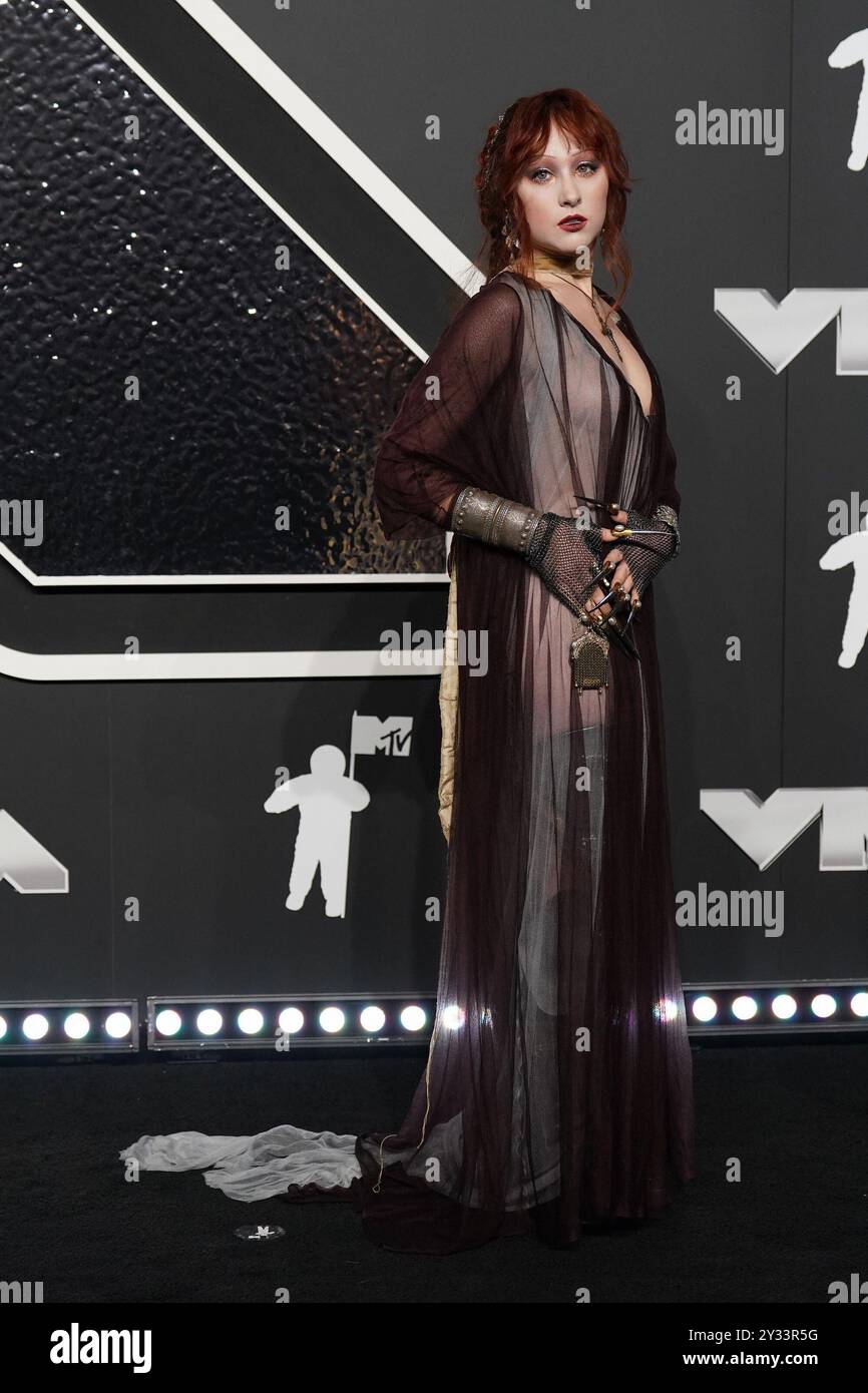 Chappell roan vmas hi-res stock photography and images - Alamy