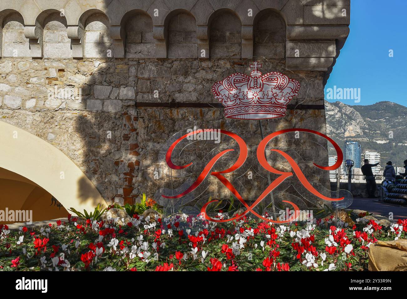 Flower bed decorated with the symbols and colors of the Principality to ...