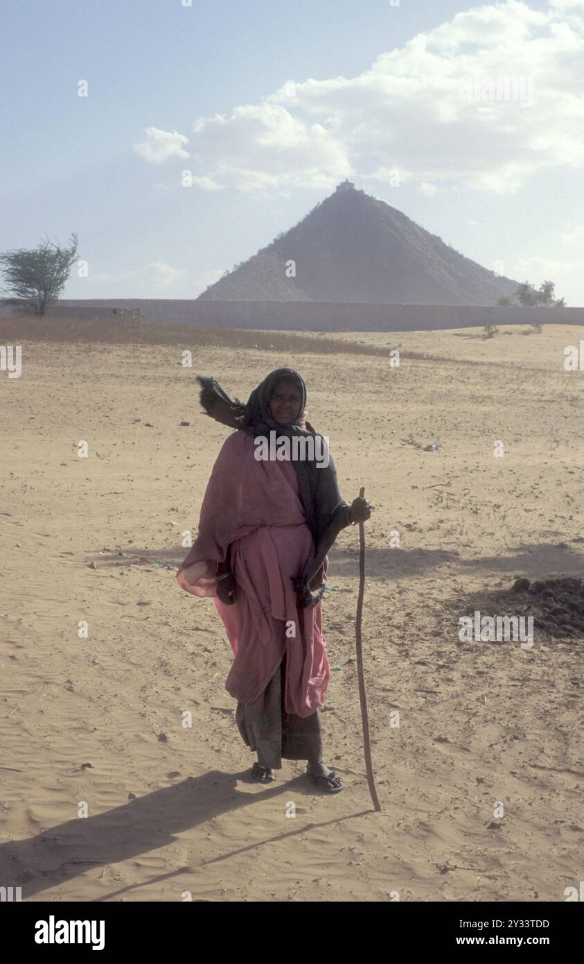 Village life in thar desert hi-res stock photography and images - Alamy