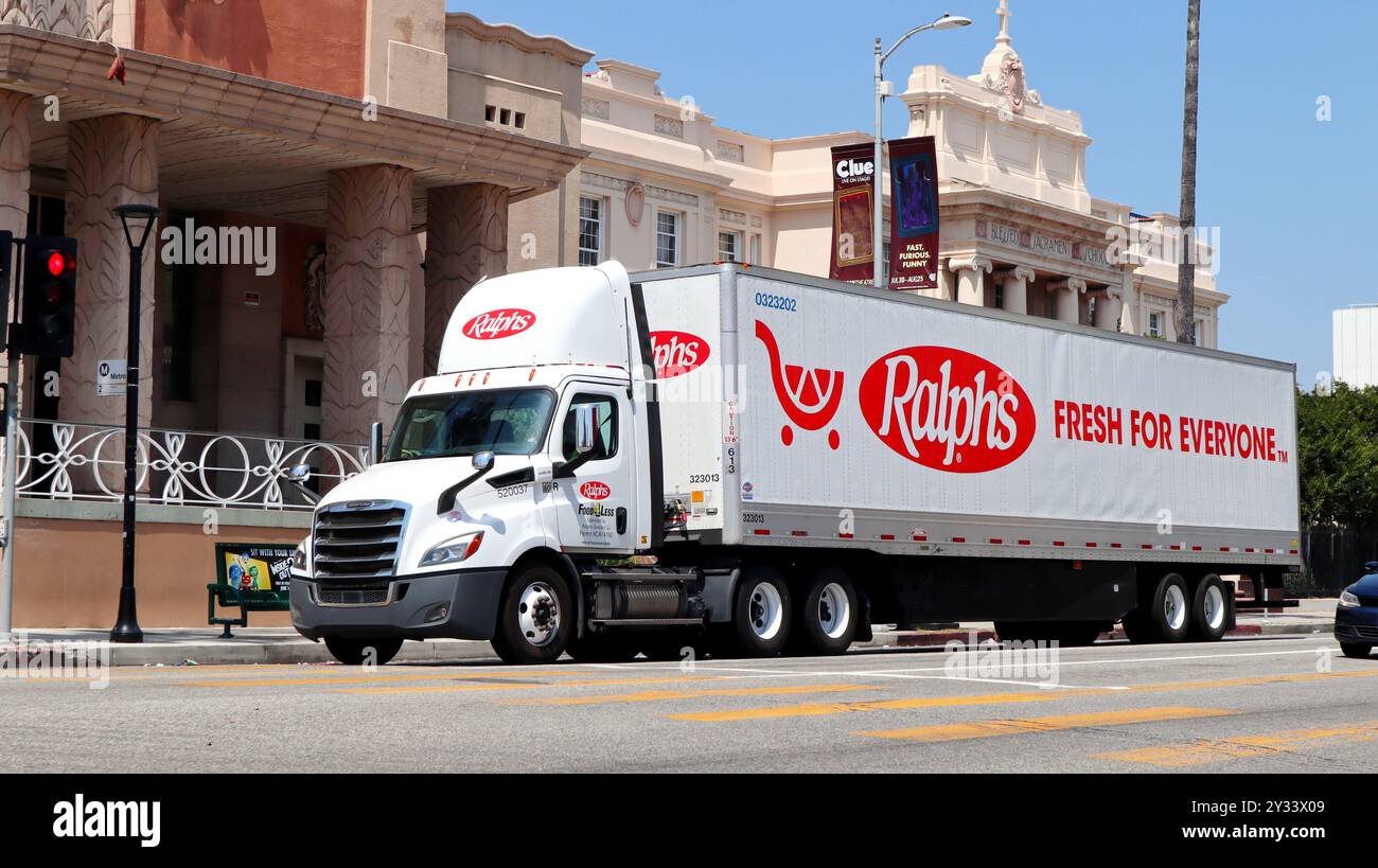 Ralphs Grocery Store Truck. Ralphs is an American supermarket chain ...