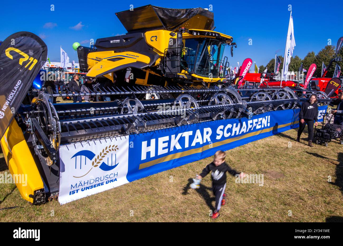 12 September 2024, Mecklenburg-Western Pomerania, Mühlengeez: The new ...