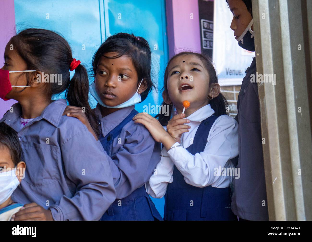 Small school girl hi-res stock photography and images - Alamy