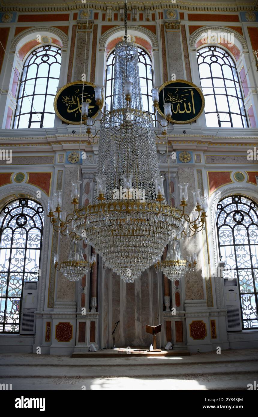 Büyük Mecidiye Camii, Ortaköy, Istanbul, Turkey, Europe-Asia Stock ...