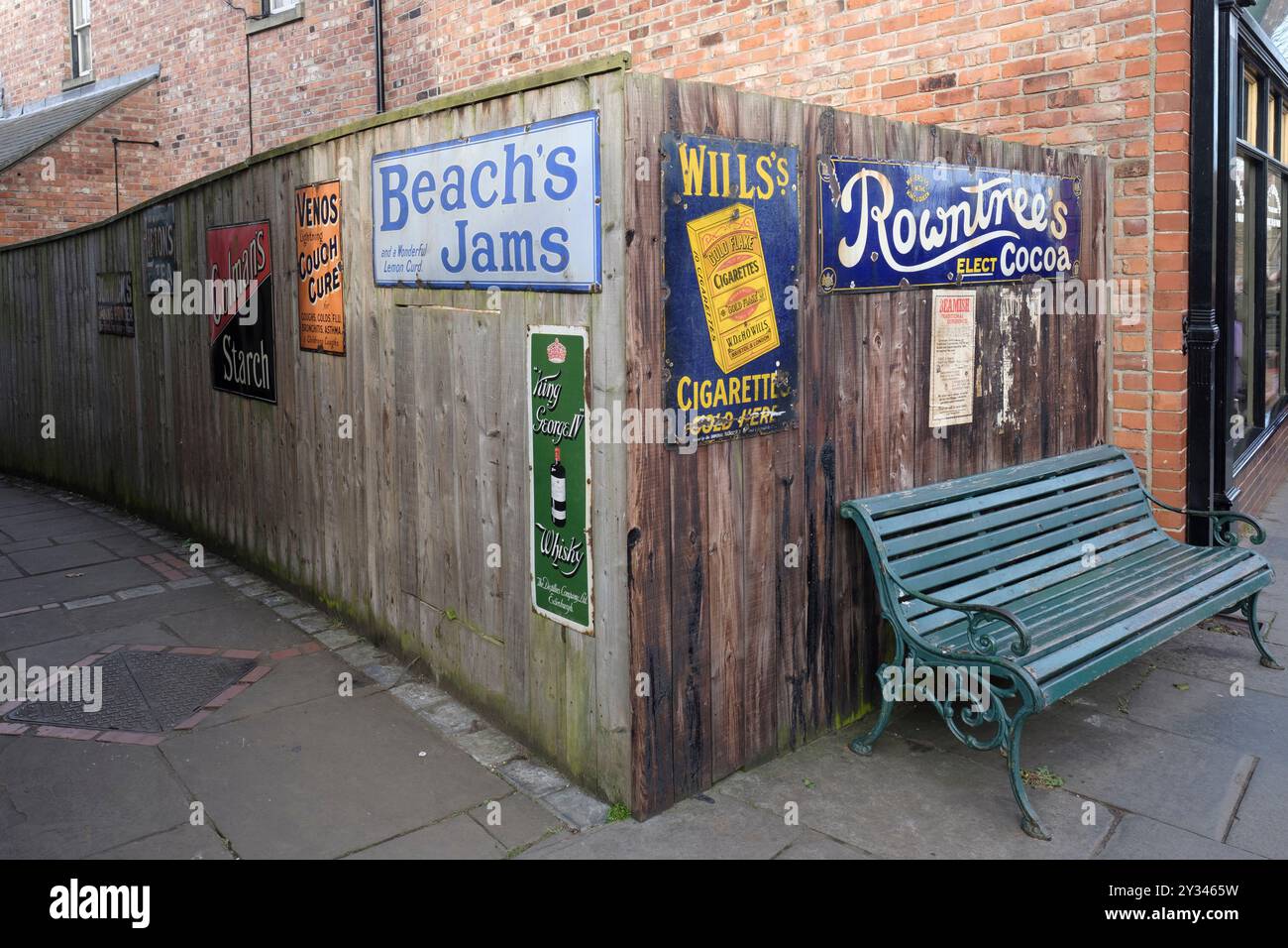 King george iv whisky hi-res stock photography and images - Alamy