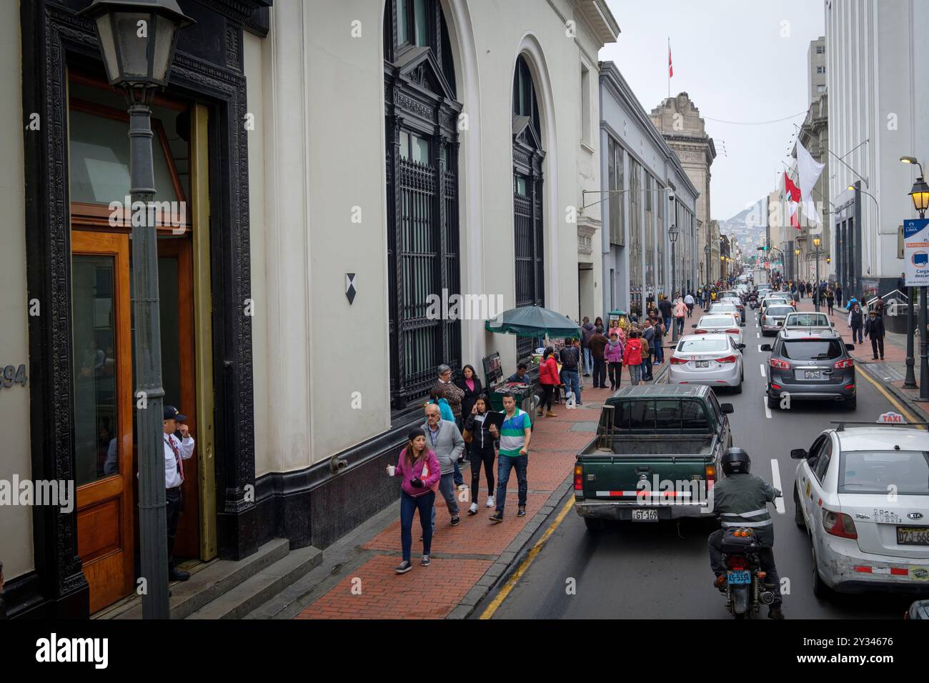 A traffic jam heavy traffic gridlock in Lima, Peru Stock Photo - Alamy