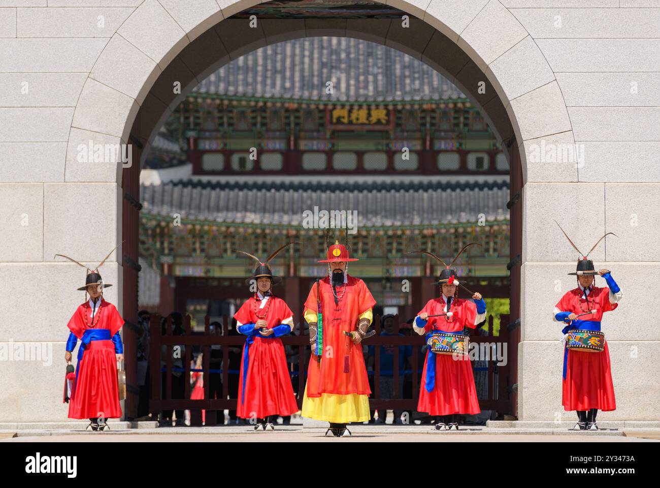 Guardians dressed in traditional Joseon Dynasty clothing guard ...