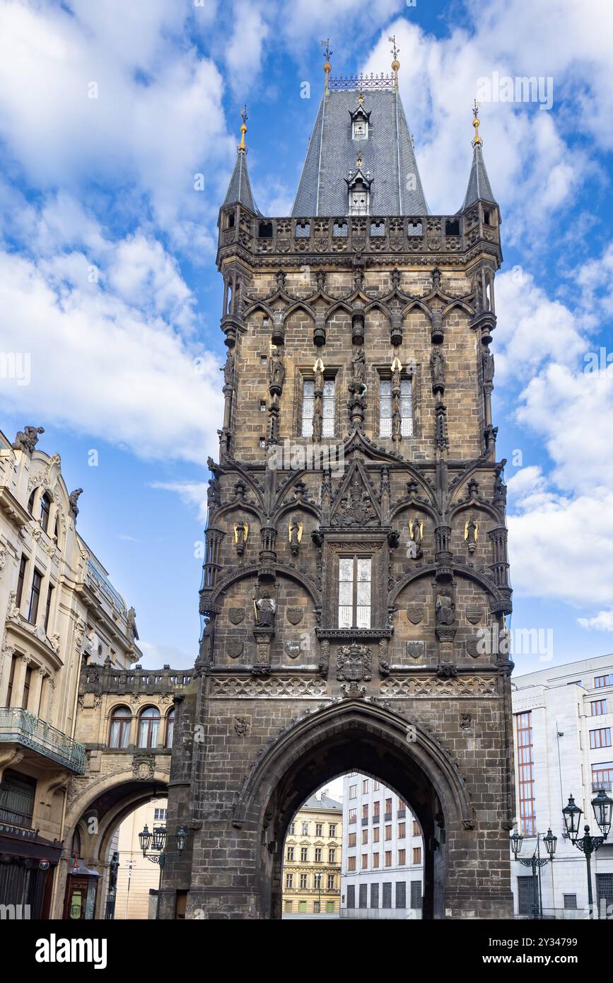 Town hall gates hi-res stock photography and images - Alamy