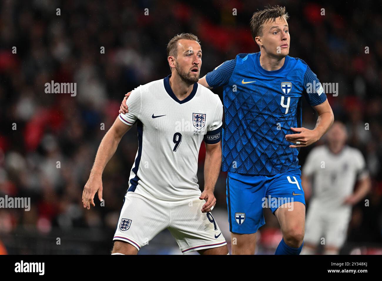 LONDON, ENGLAND - SEPTEMBER 10: Harry Kane, Robert Ivanov during the ...