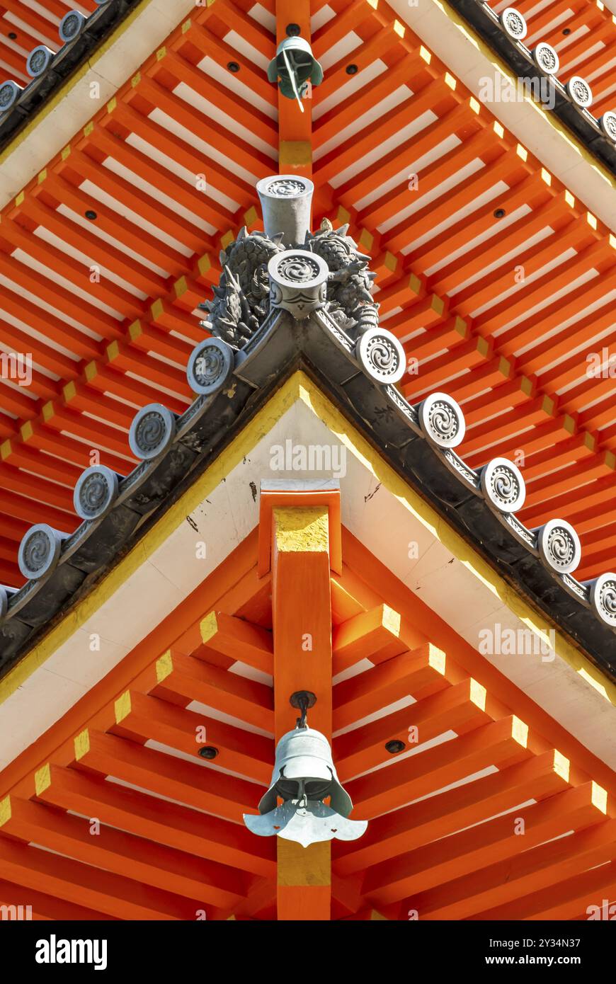 Sanju-no-to, Three Storied Pagoda, Kiyomizu-dera temple, Kyoto, Japan ...