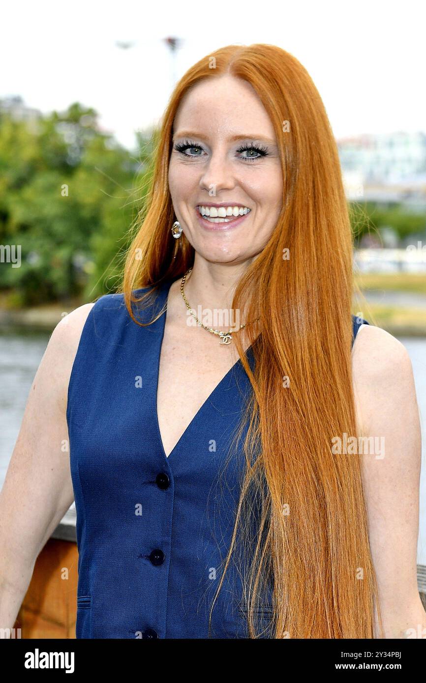 Barbara Meier bei der Praesentation ihrer Angermaier Greenline X ...