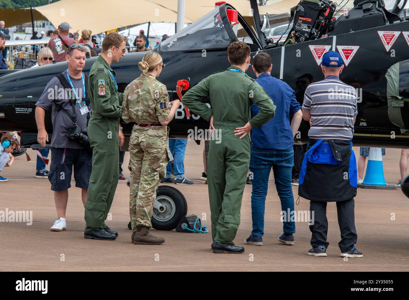 military personnel and civilian visitors at raf fairford royal ...