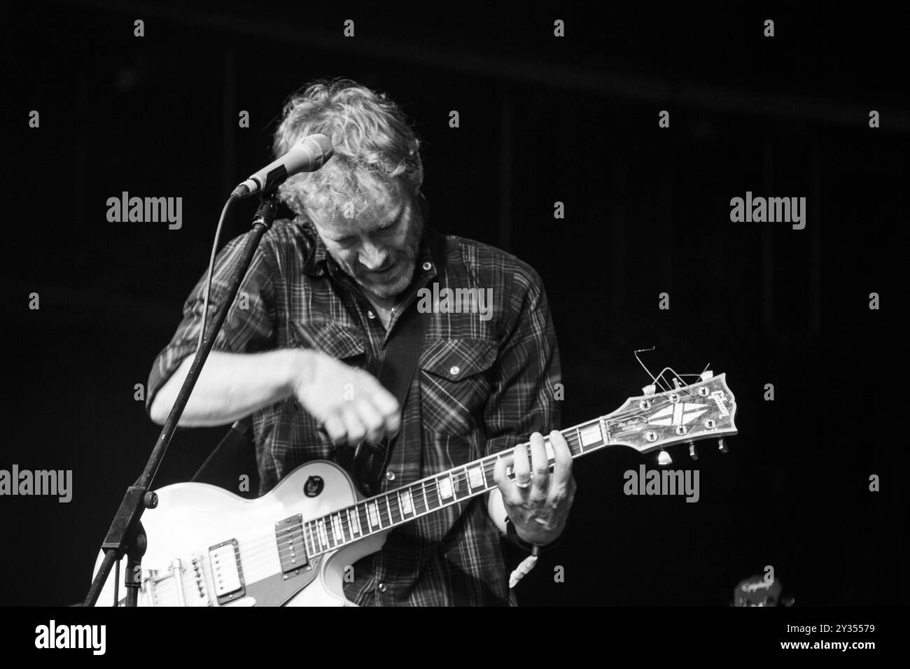 LOW, CONCERT, GREEN MAN FESTIVAL 2013: Alan Sparhawk from indie music ...