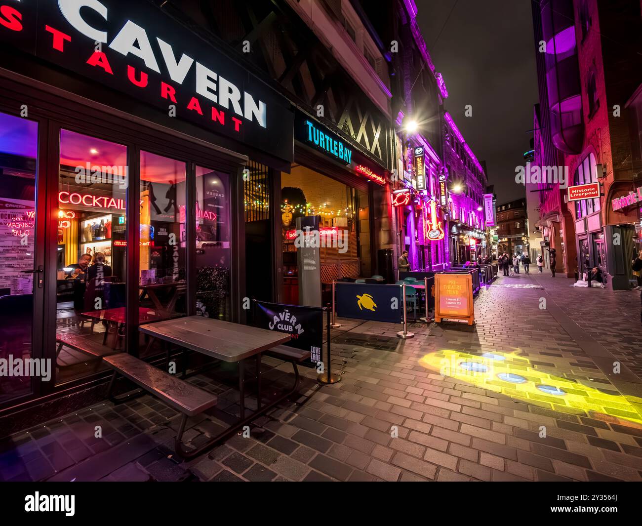 Street scene image on Mathew Street in Liverpool's Cavern Quarter where ...