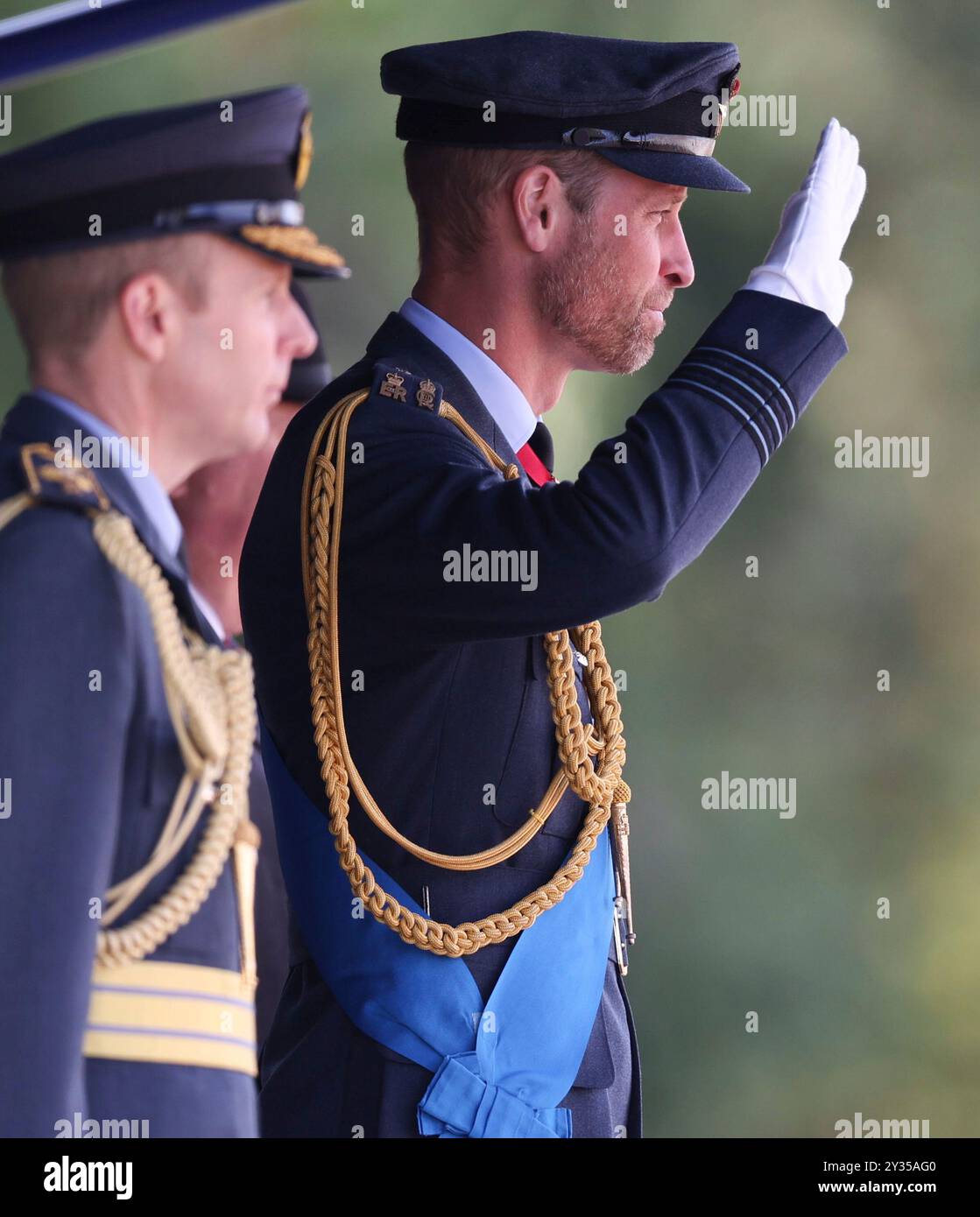 Passing out parade raf hi-res stock photography and images - Alamy