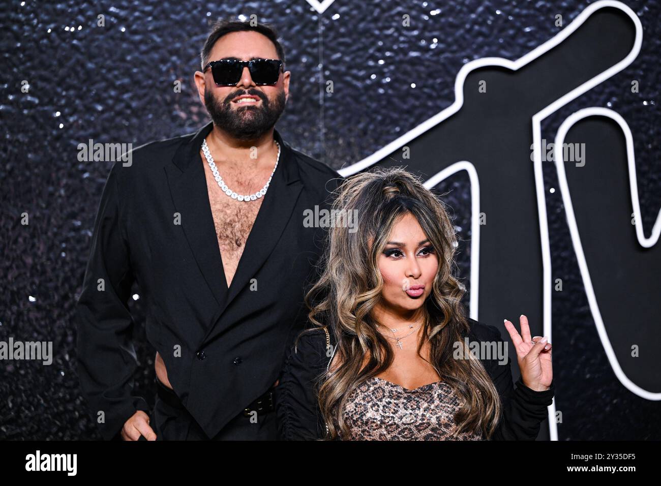 Elmont, USA. 11th Sep, 2024. Joey Camasta and Nicole Snooki Polizzi ...
