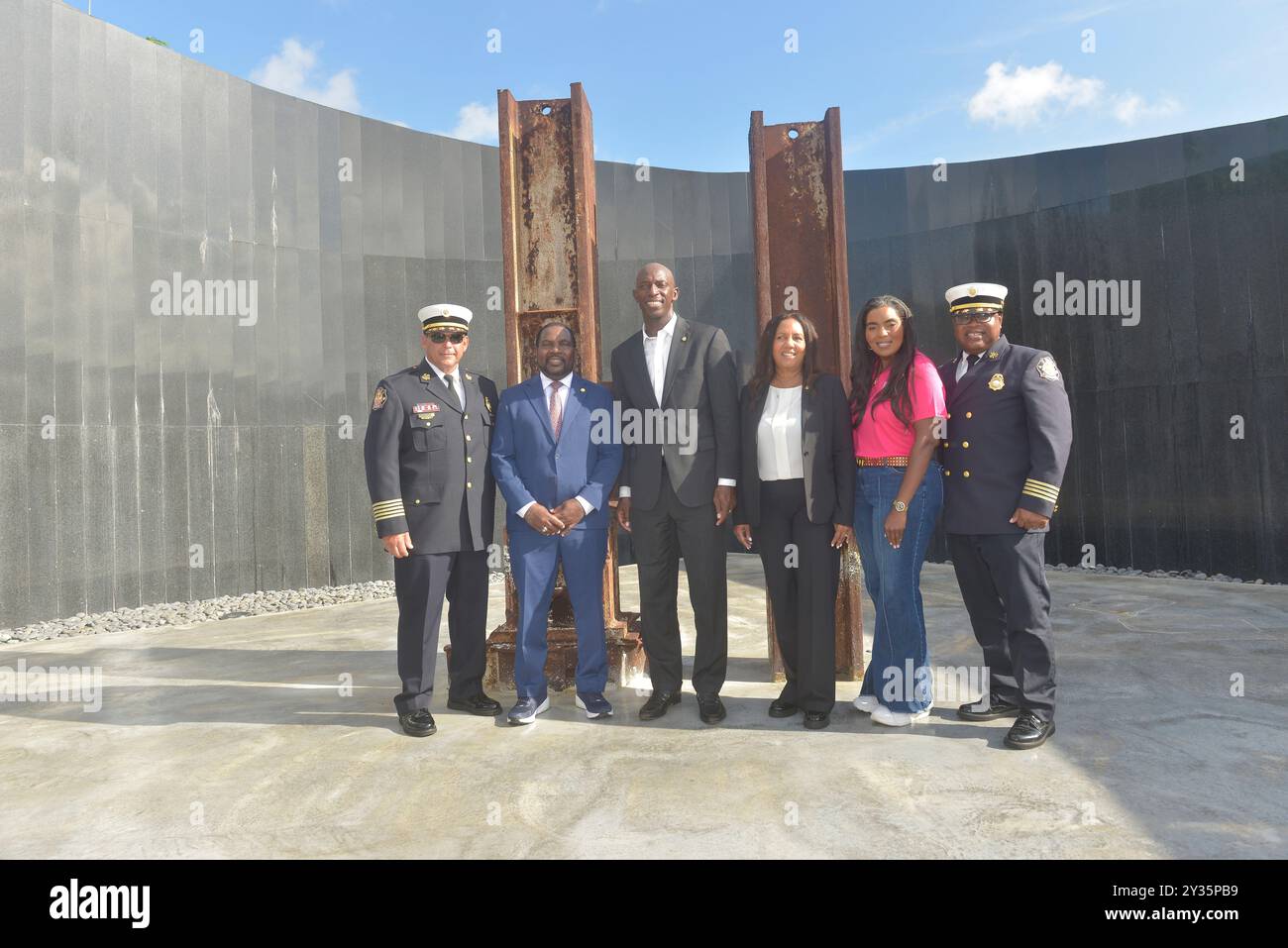 Deputy commissioner fire rescue hi-res stock photography and images - Alamy