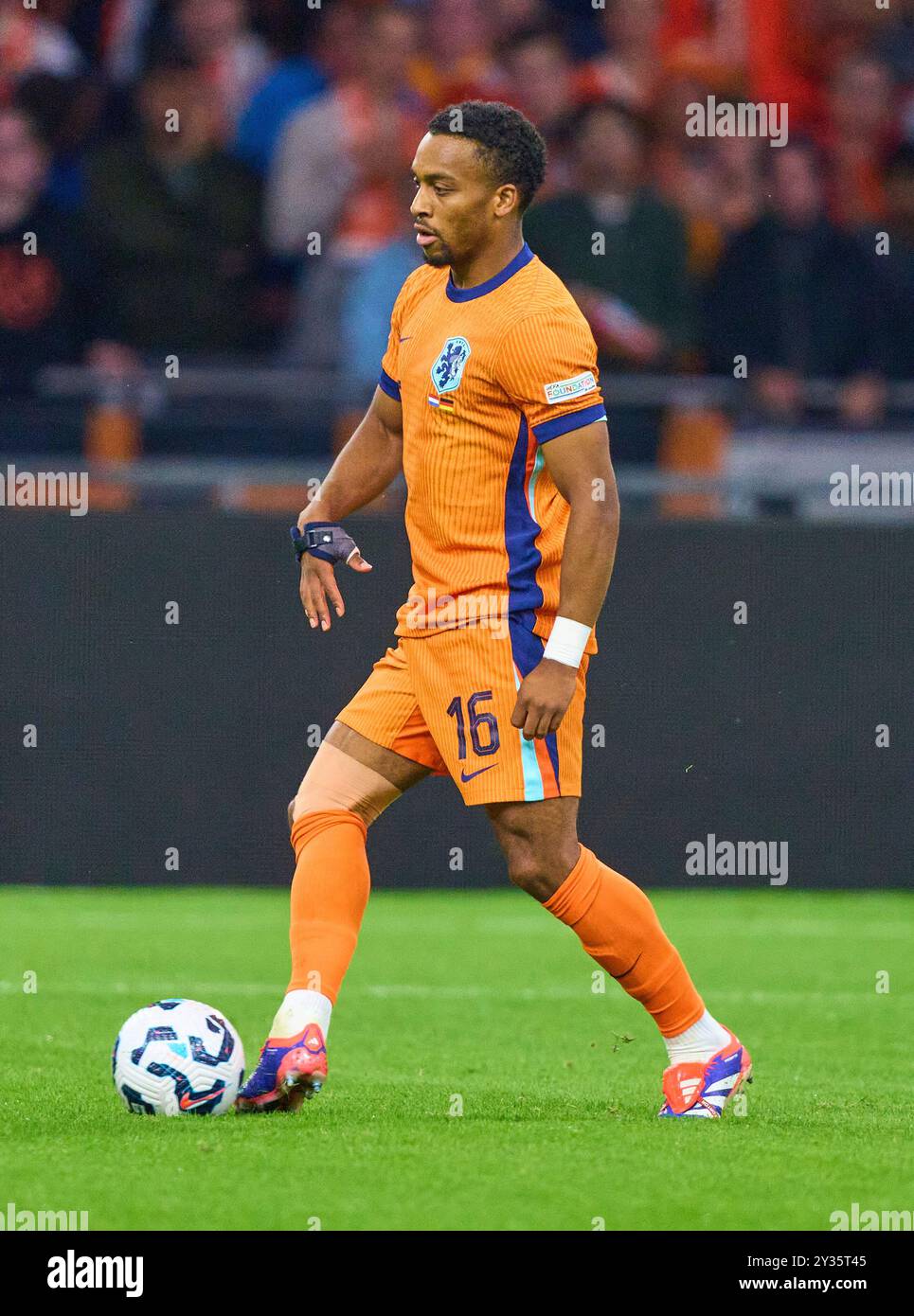 Quinten Timber, NL 16 in the UEFA Nations League 2024 match NETHERLANDS ...
