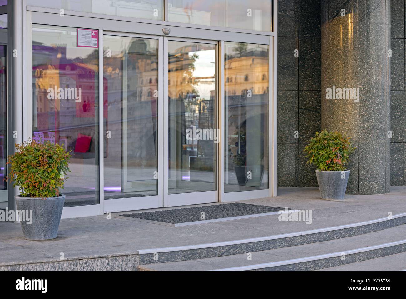 Automatic Sliding Glass Doors Entrance to Commercial Building Stock ...