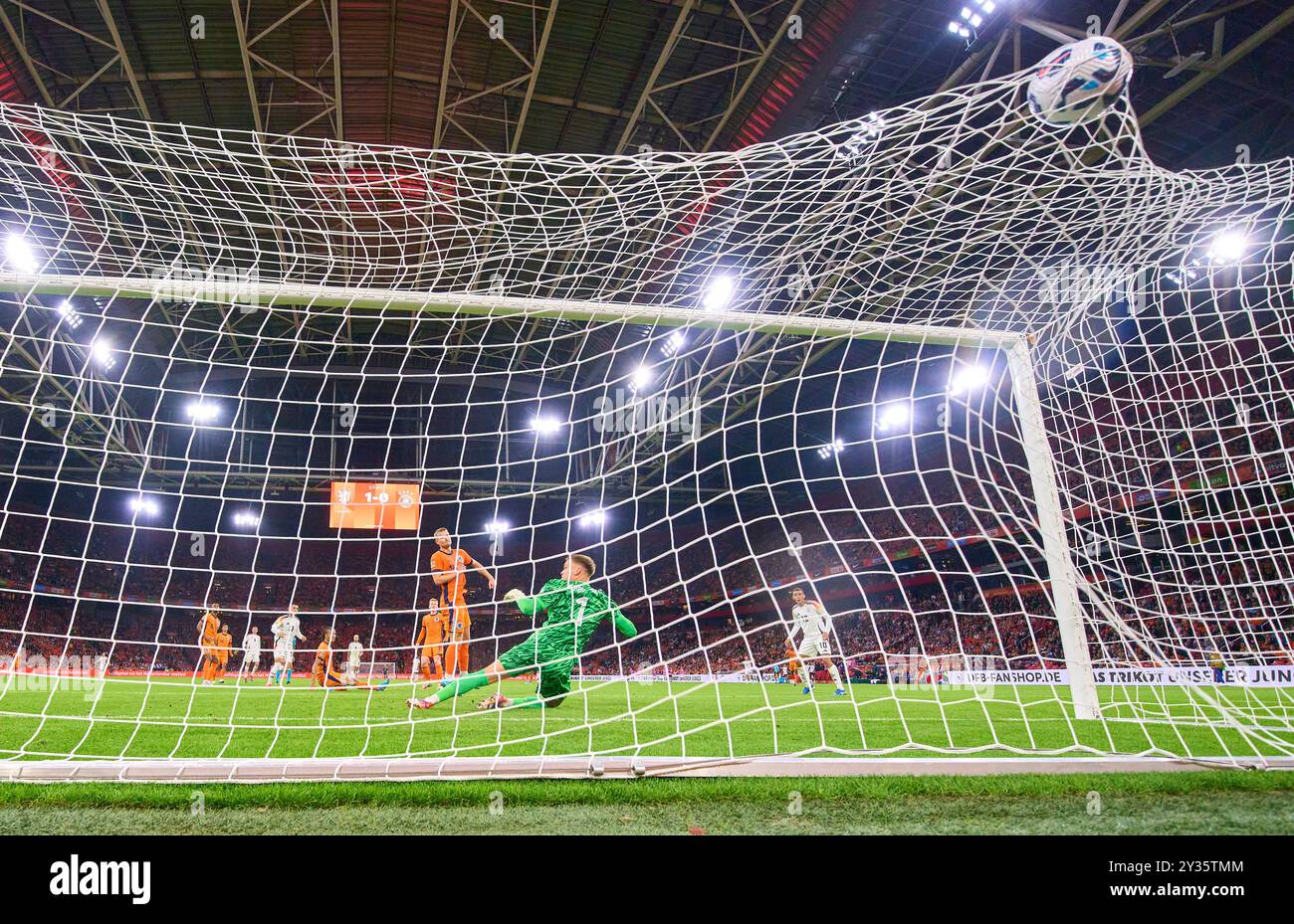 Deniz Undav, DFB 13 scores, shoots goal , Tor, Treffer, Torschuss, 1-1 ...