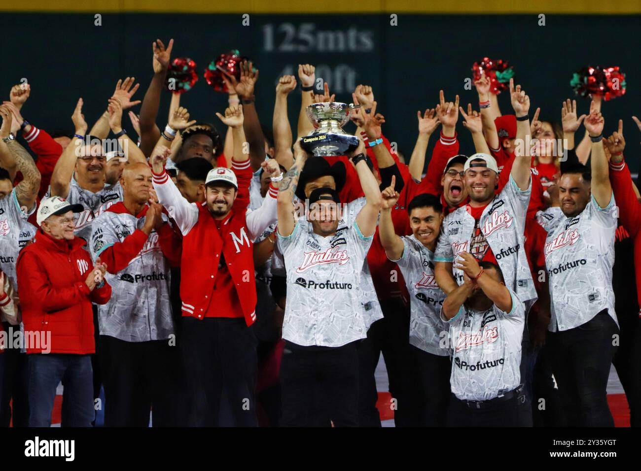 Juan carlos gamboa hi-res stock photography and images - Alamy