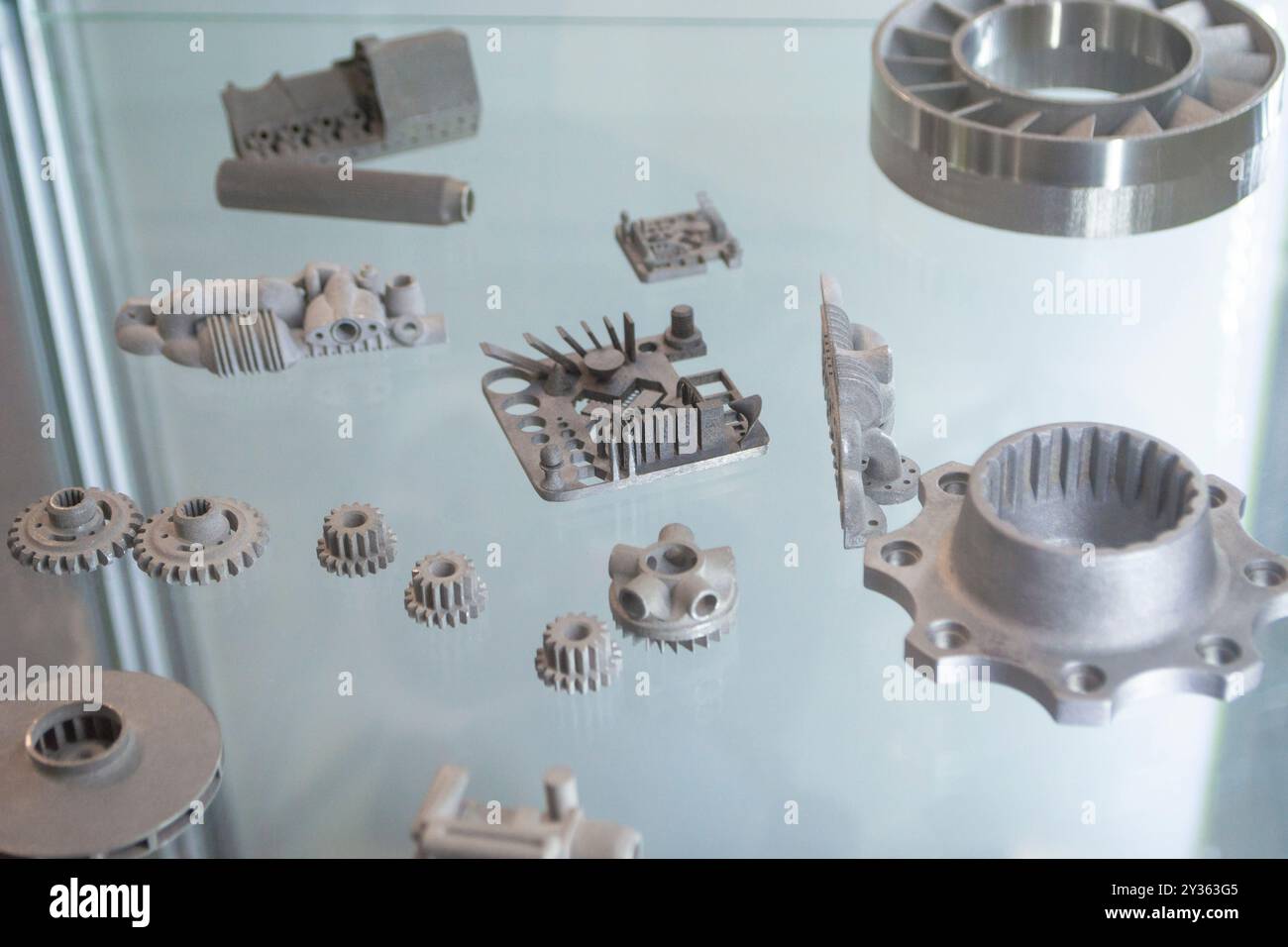 Objects printed on 3D printer from metal powder using Metal Jet ...