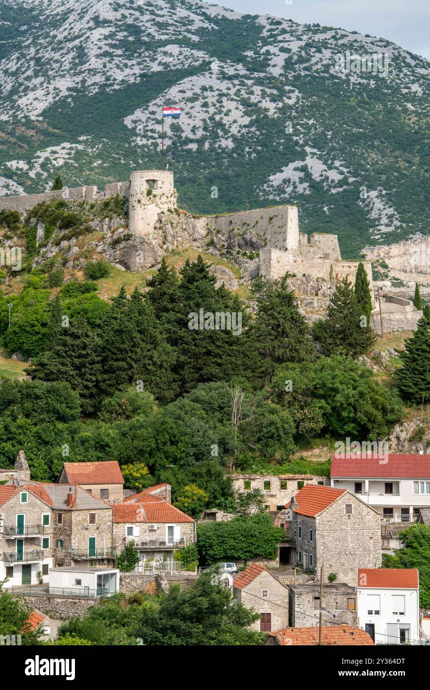 Klis village hi-res stock photography and images - Alamy