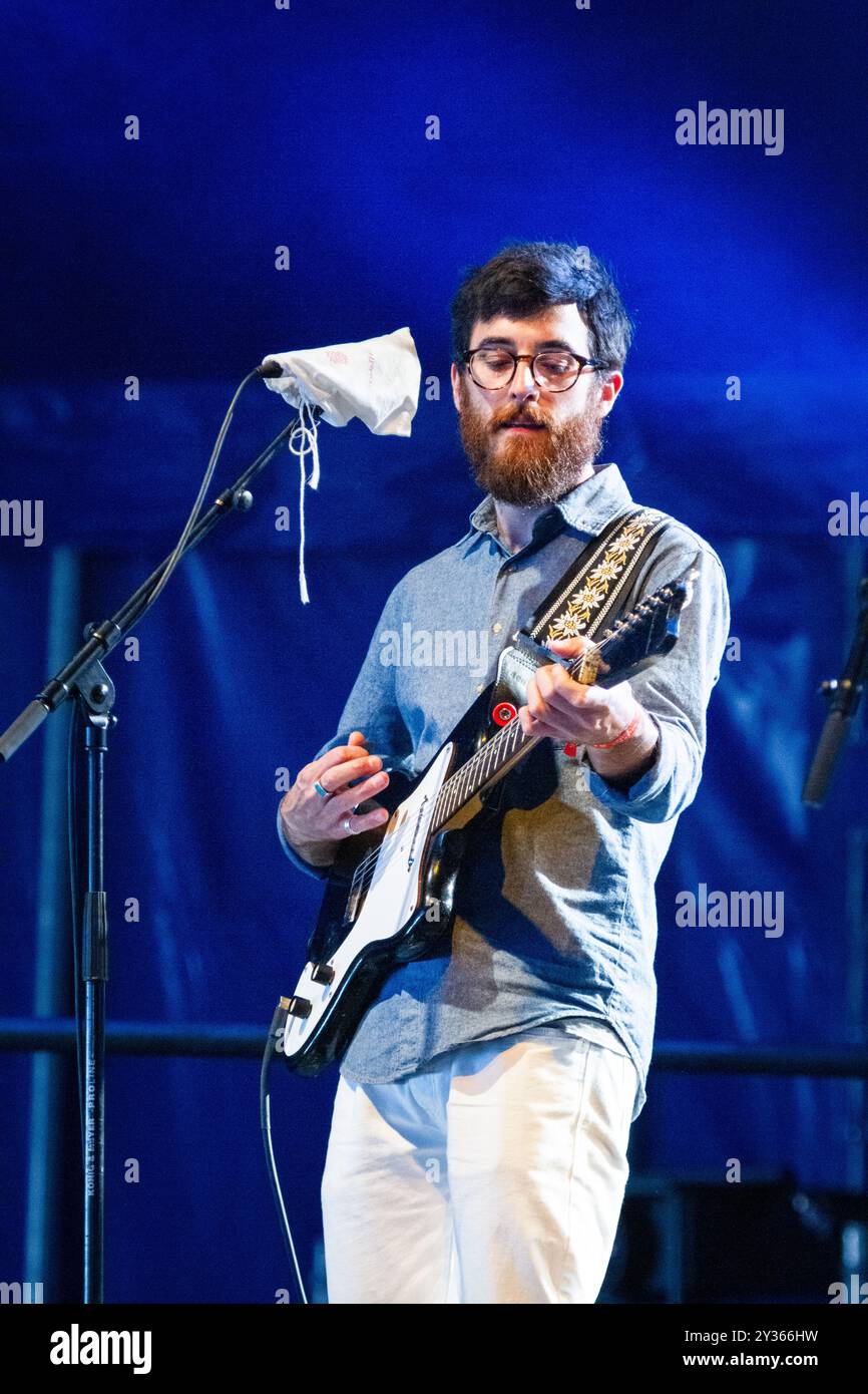 Lo fi atmosphere hi-res stock photography and images - Alamy