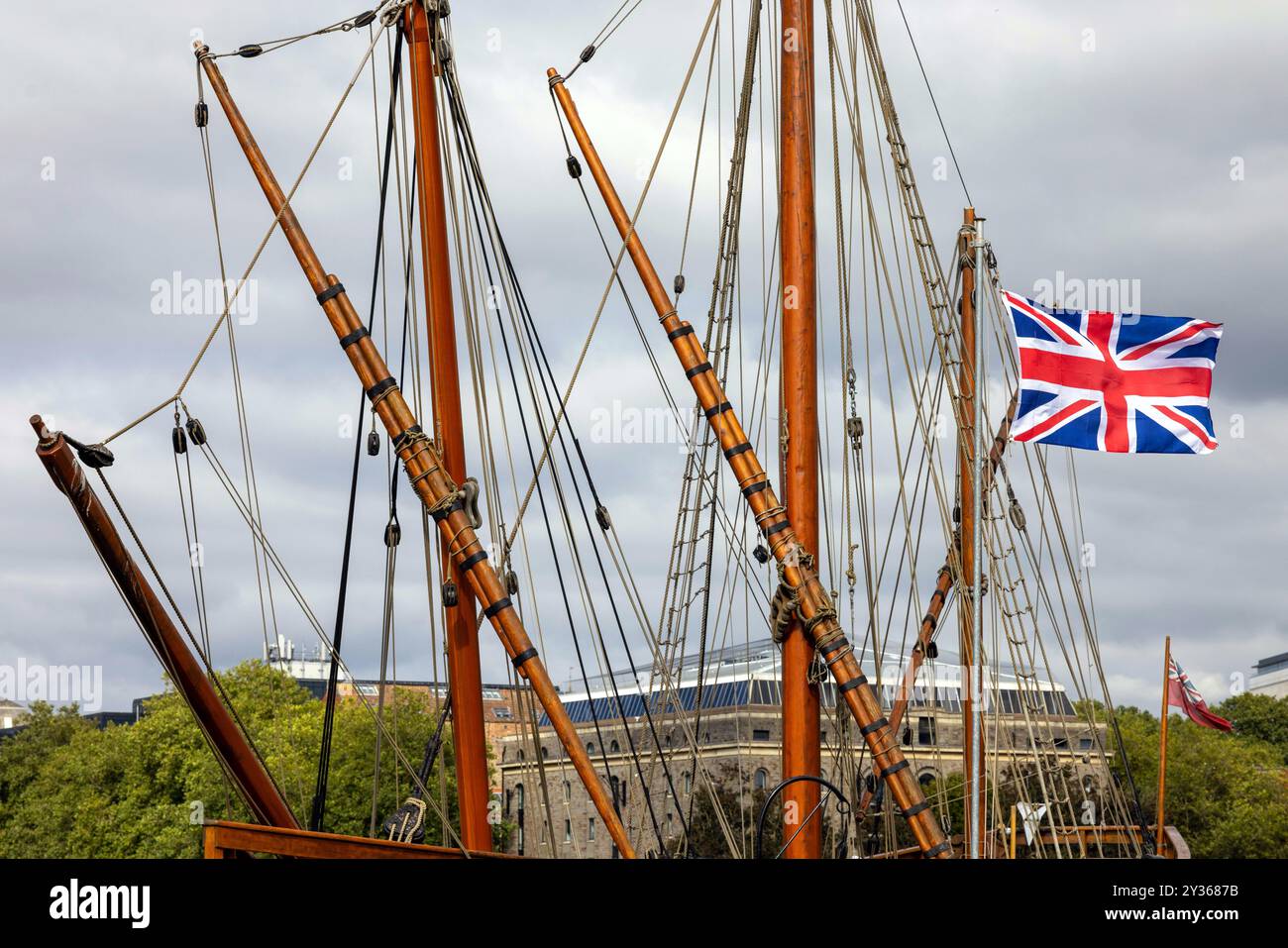 A Union Jack, mast and rigging on the replica sailing ship Matthew ...