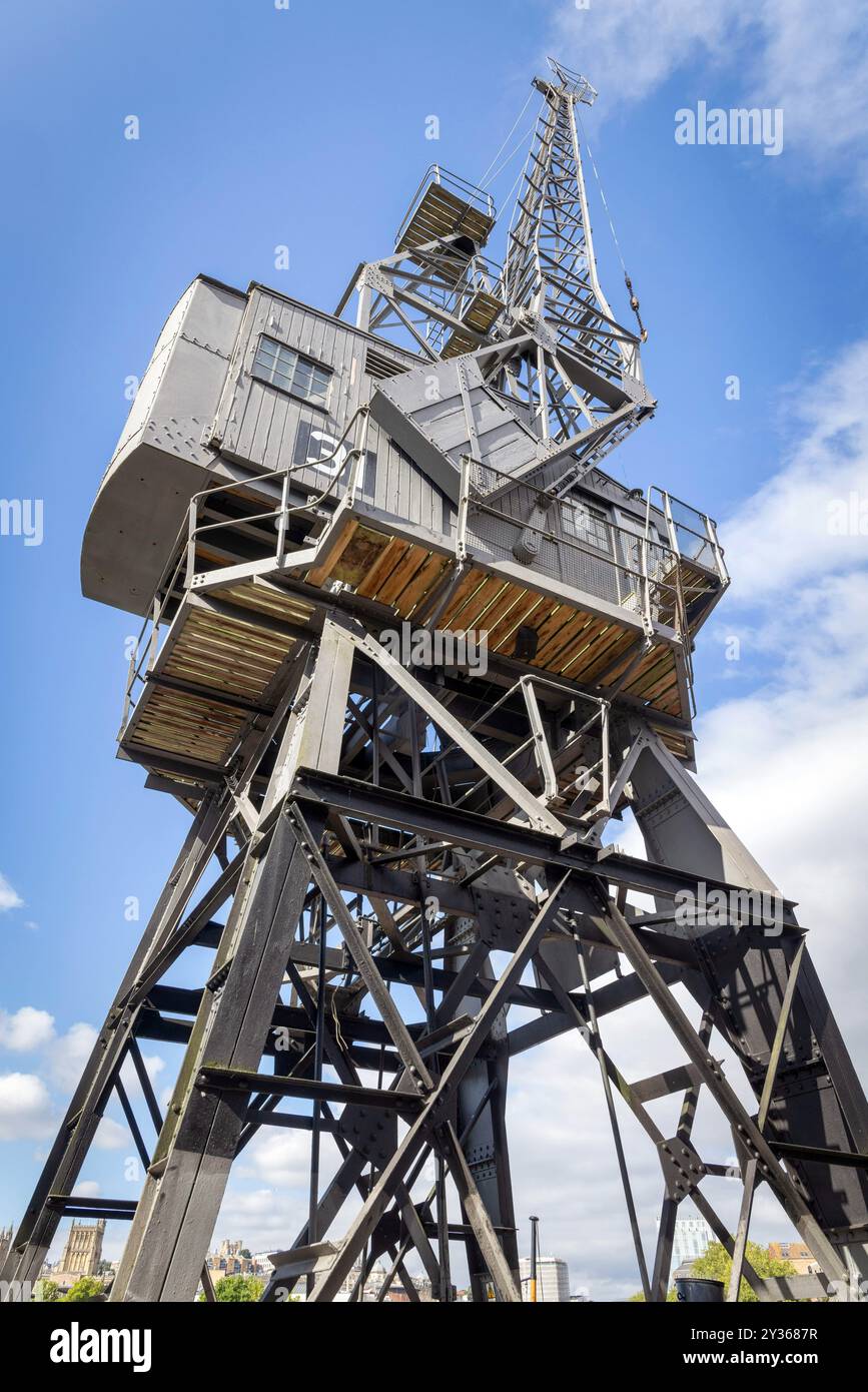 Stothert and pitt cranes hi-res stock photography and images - Alamy