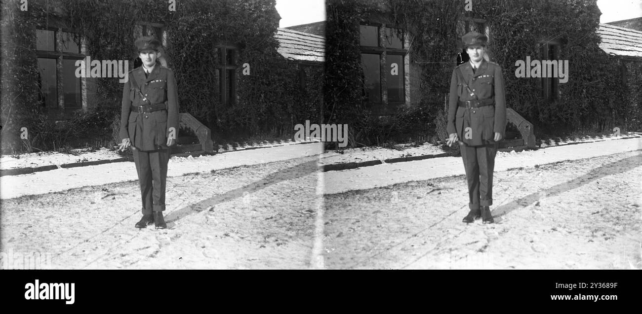 Officer in trenches france hi-res stock photography and images - Alamy
