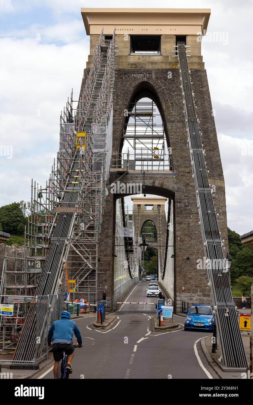 The Clifton Suspension Bridge over the Avon Gorge, Bristol Stock Photo ...
