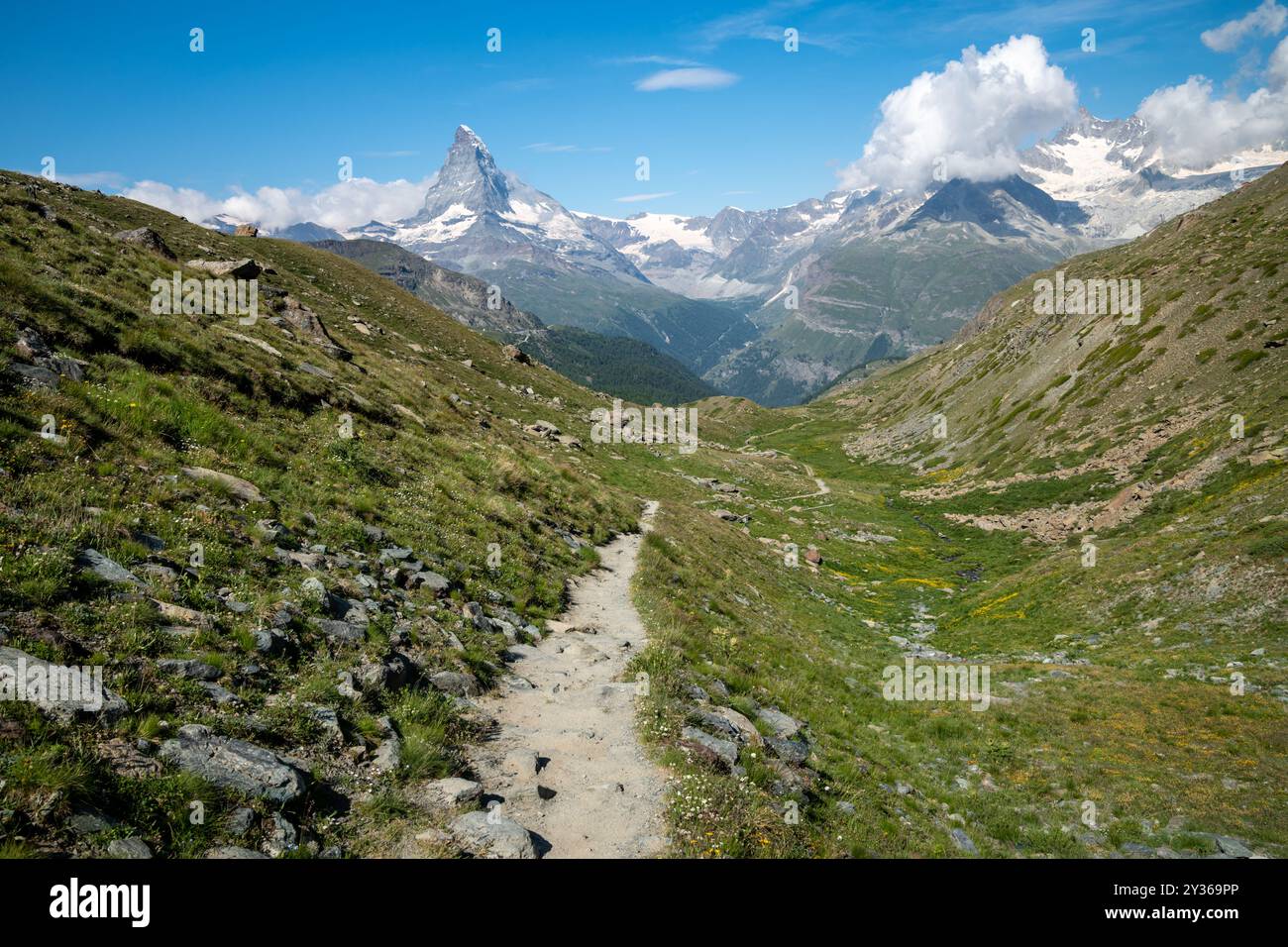 Five Lakes Trail - Leading lines to the Matterhorn. Zermatt Switzerland ...