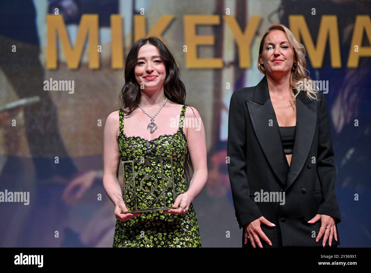 Deauville, France. 12th Sep, 2024. Mikey Madison, Agathe Riedinger ...