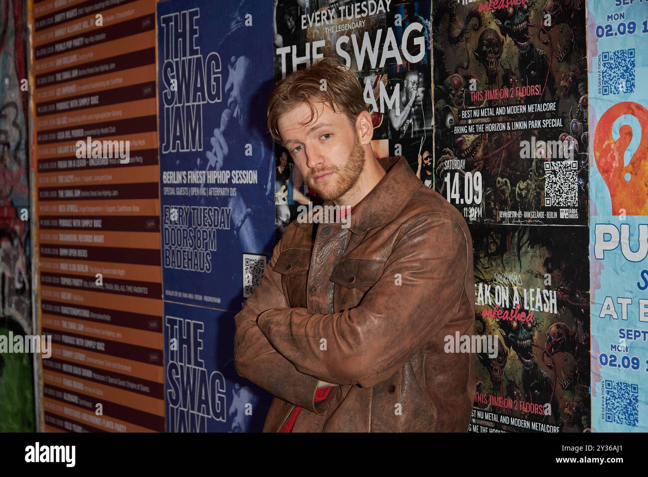 Timur Bartels - Premiere der Vampir-Comedy-Serie DER UPIR im Bellmer ...