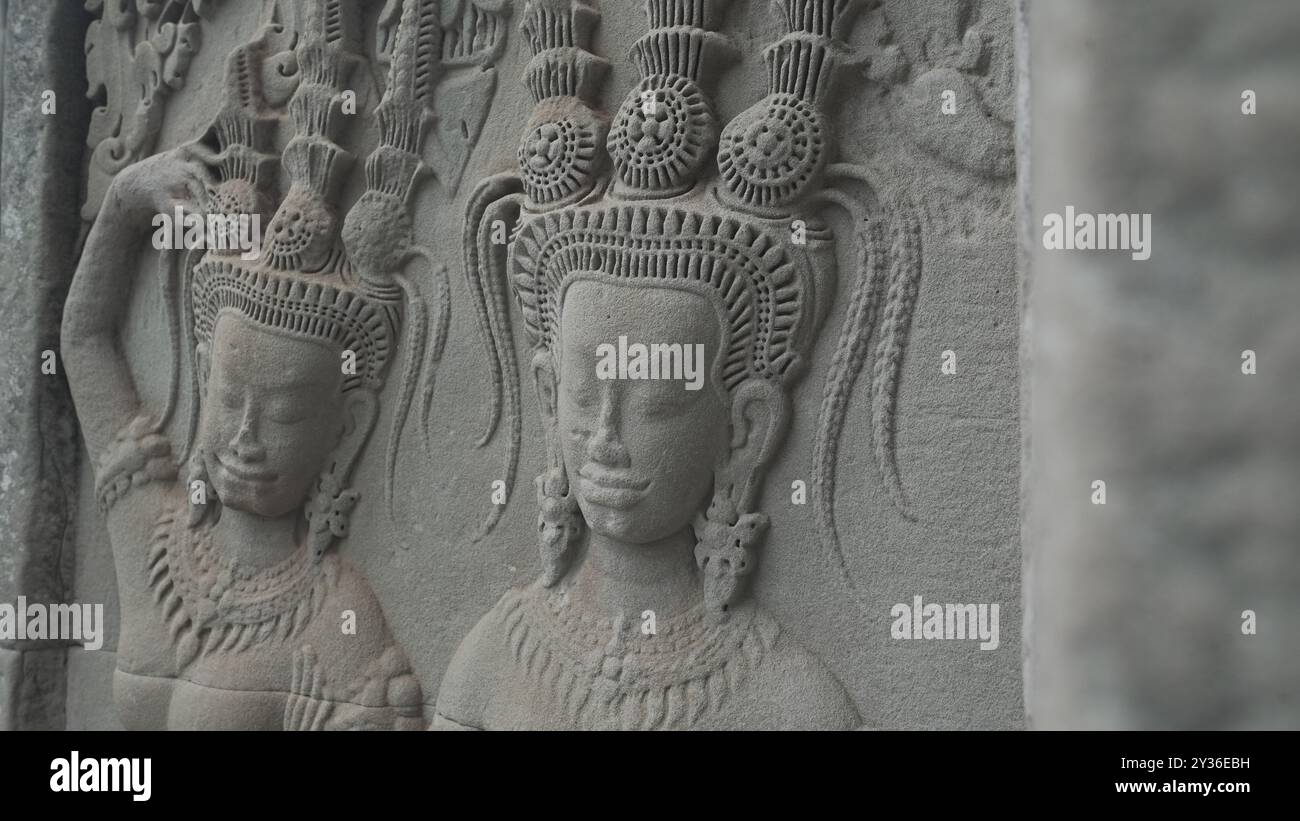 Detailed stone features hi-res stock photography and images - Alamy