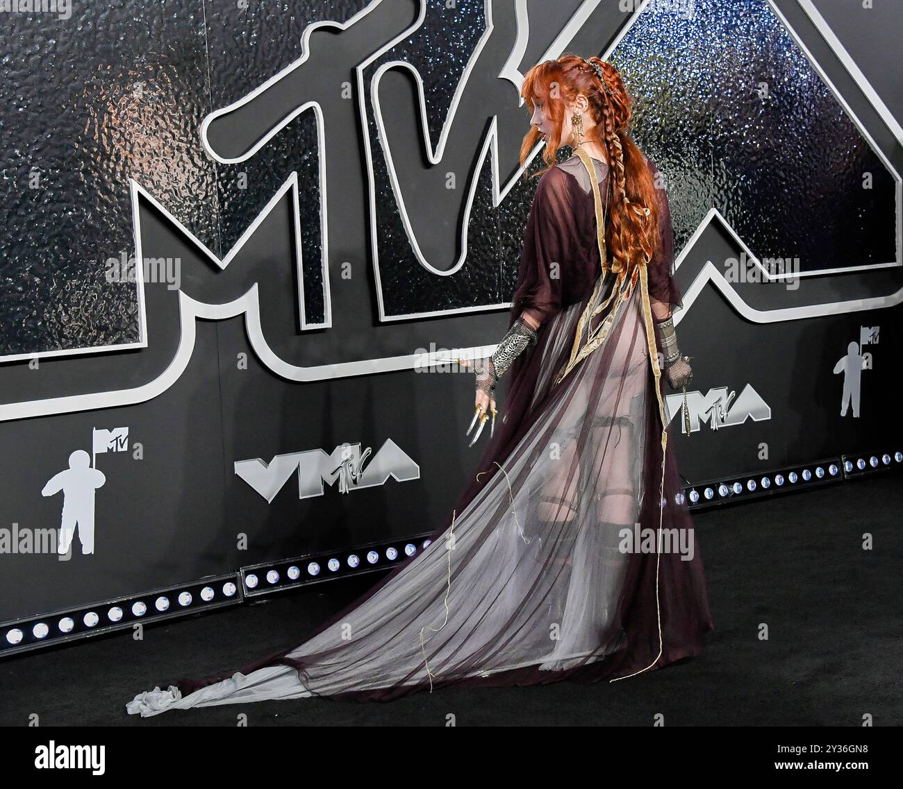 Chappell Roan arrives at the MTV Video Music Awards on Wednesday, Sept ...