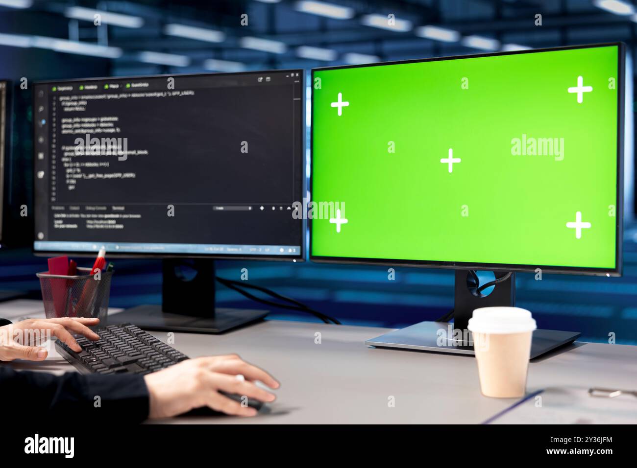 Green screen pc used employee hi-res stock photography and images - Alamy