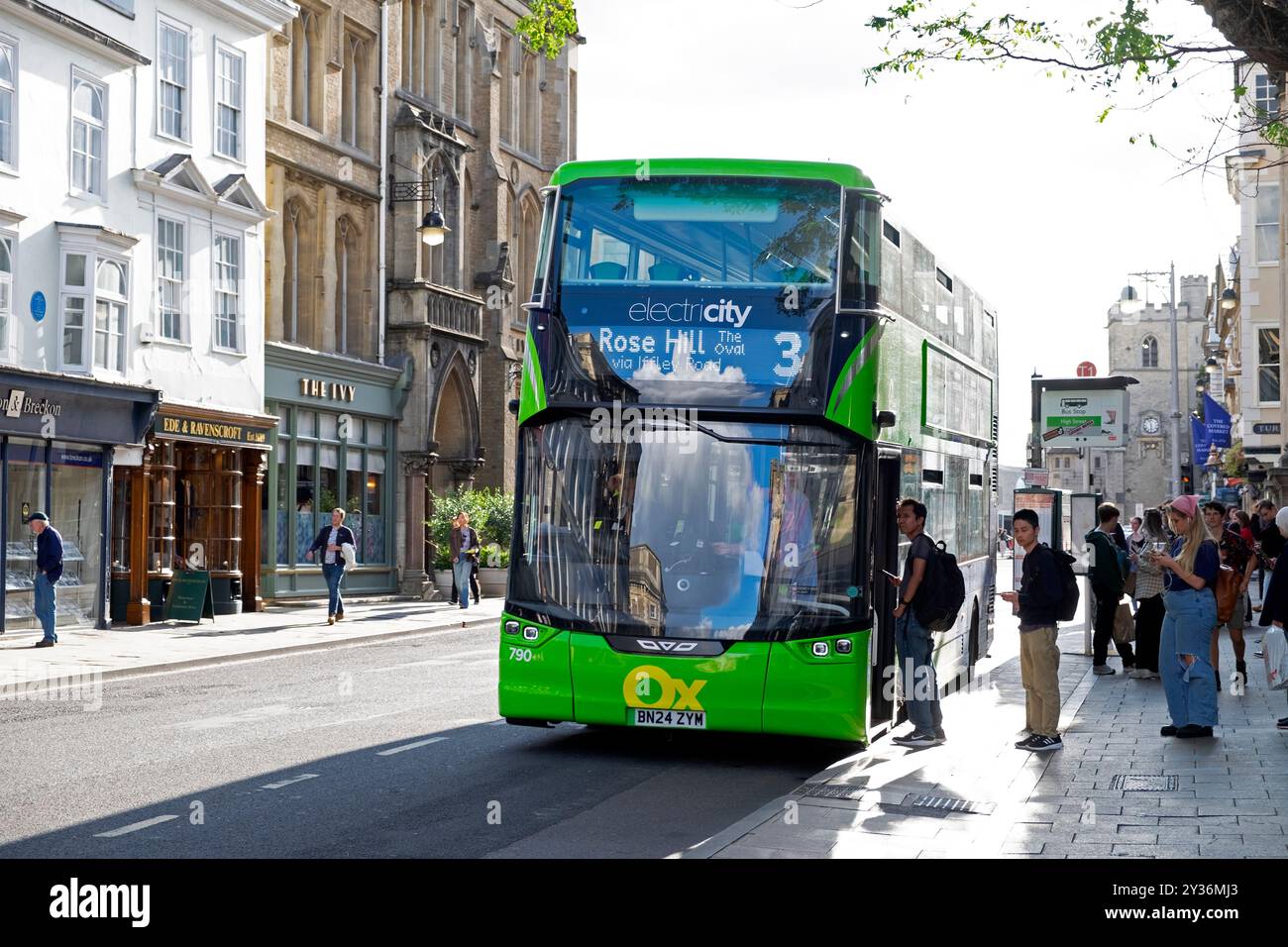 Passengers boarding a green double decker Rose Hill 3 bus on George ...