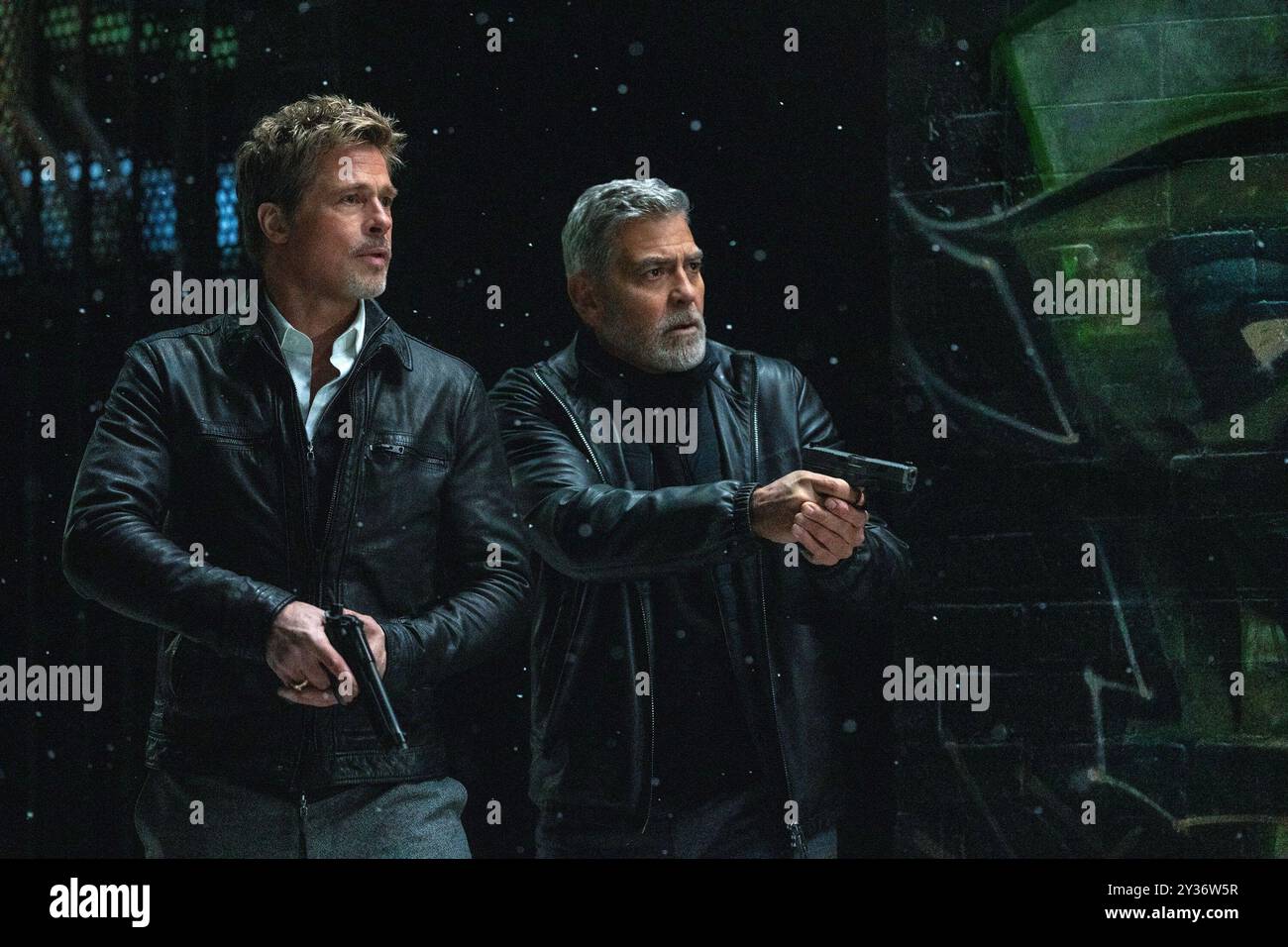WOLFS, from left: Brad Pitt, George Clooney, 2024. ph: Scott Garfield ...