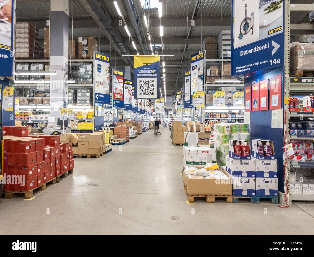 BELGRADE, SERBIA - JULY 23, 2024: main aisle in a Metro Cash & Carry ...