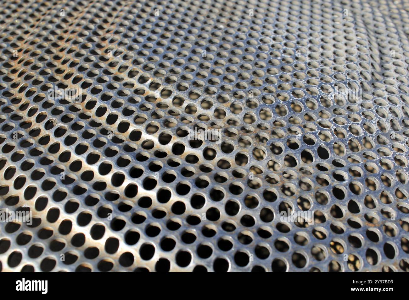 Close up textured background of metal grating Stock Photo - Alamy