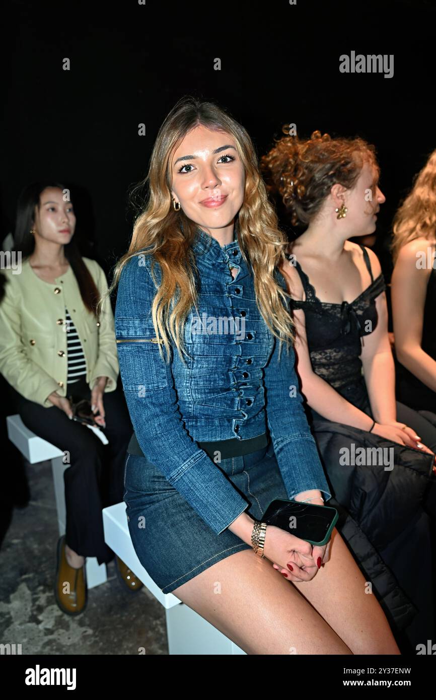 LONDON, ENGLAND: 12th September 2024: Attendees at the 胡兵 is an ...