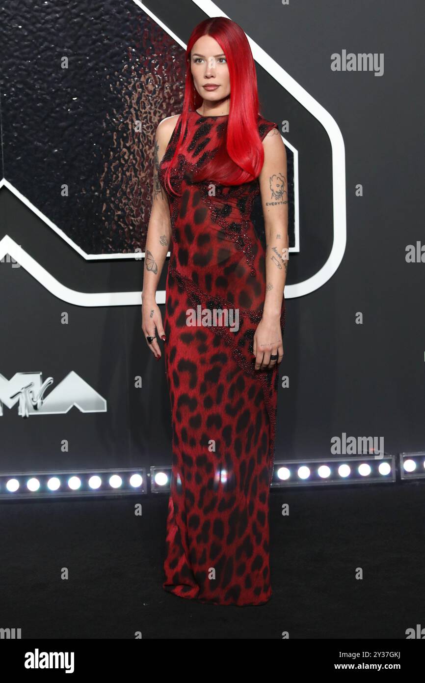 New York, New York, USA. 11th Sept. 2024. Halsey attends the 2024 MTV ...