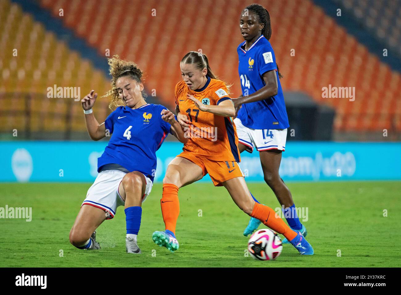 Hillary diaz hi-res stock photography and images - Alamy