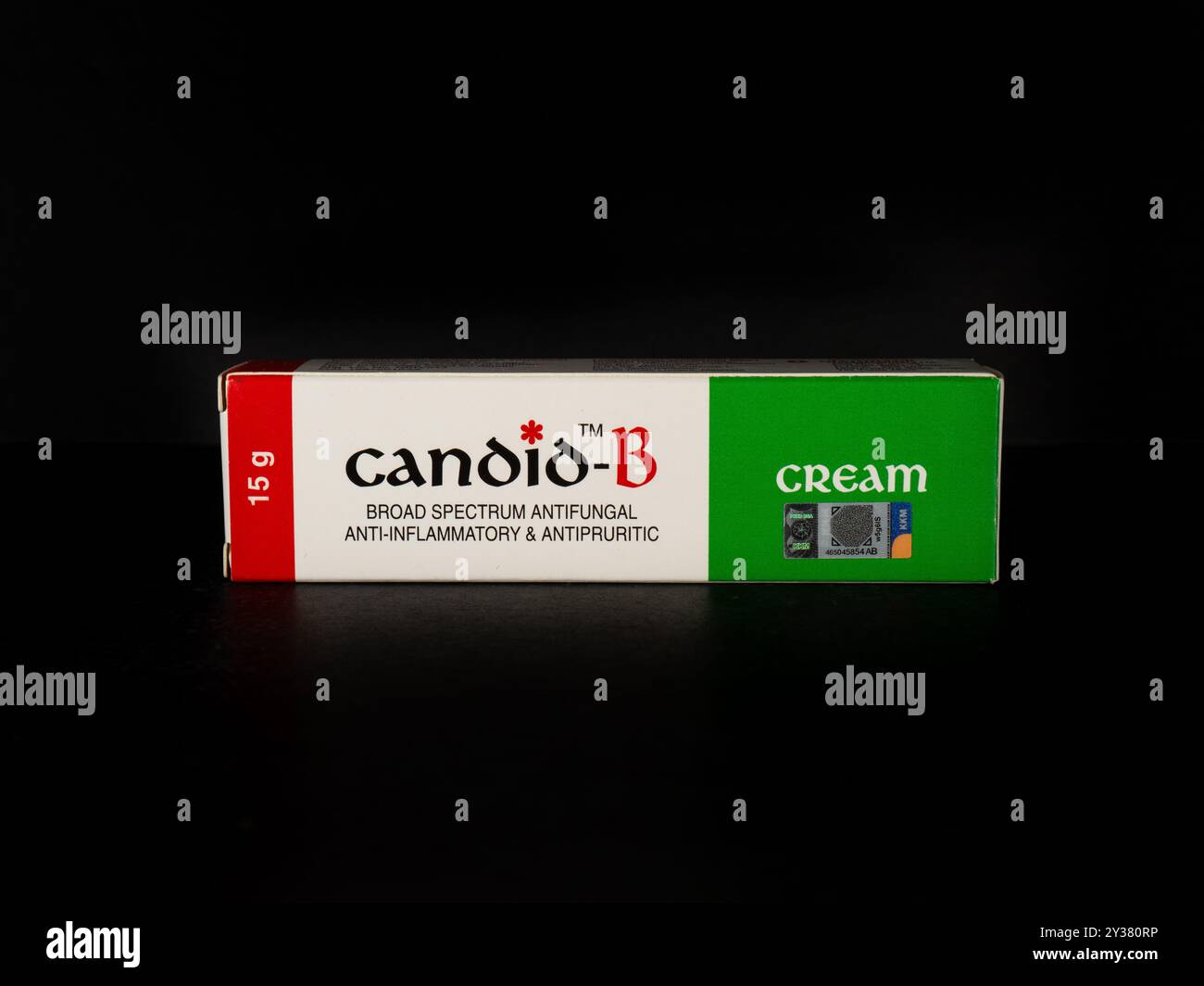 Skin soothing properties hi-res stock photography and images - Alamy