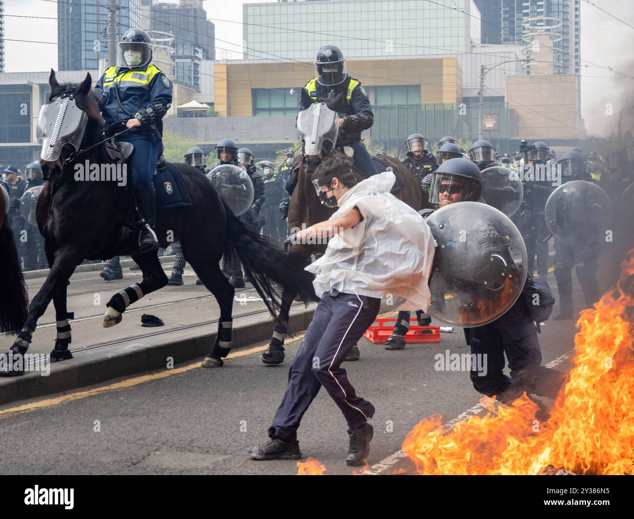 Melbourne, Australia. 11th Sep, 2024. A Victoria Police Public Order ...