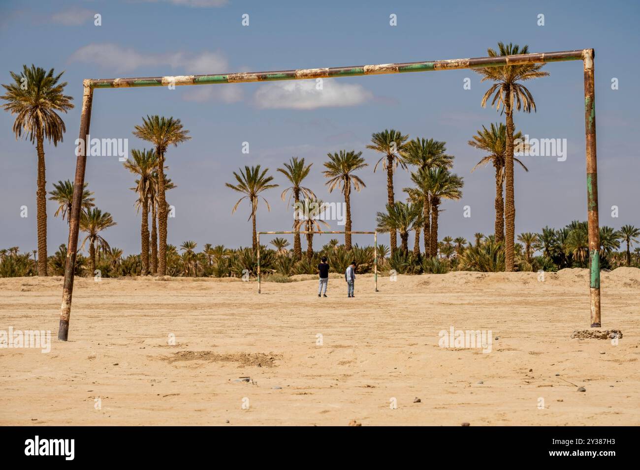 Erosion africa field hi-res stock photography and images - Alamy